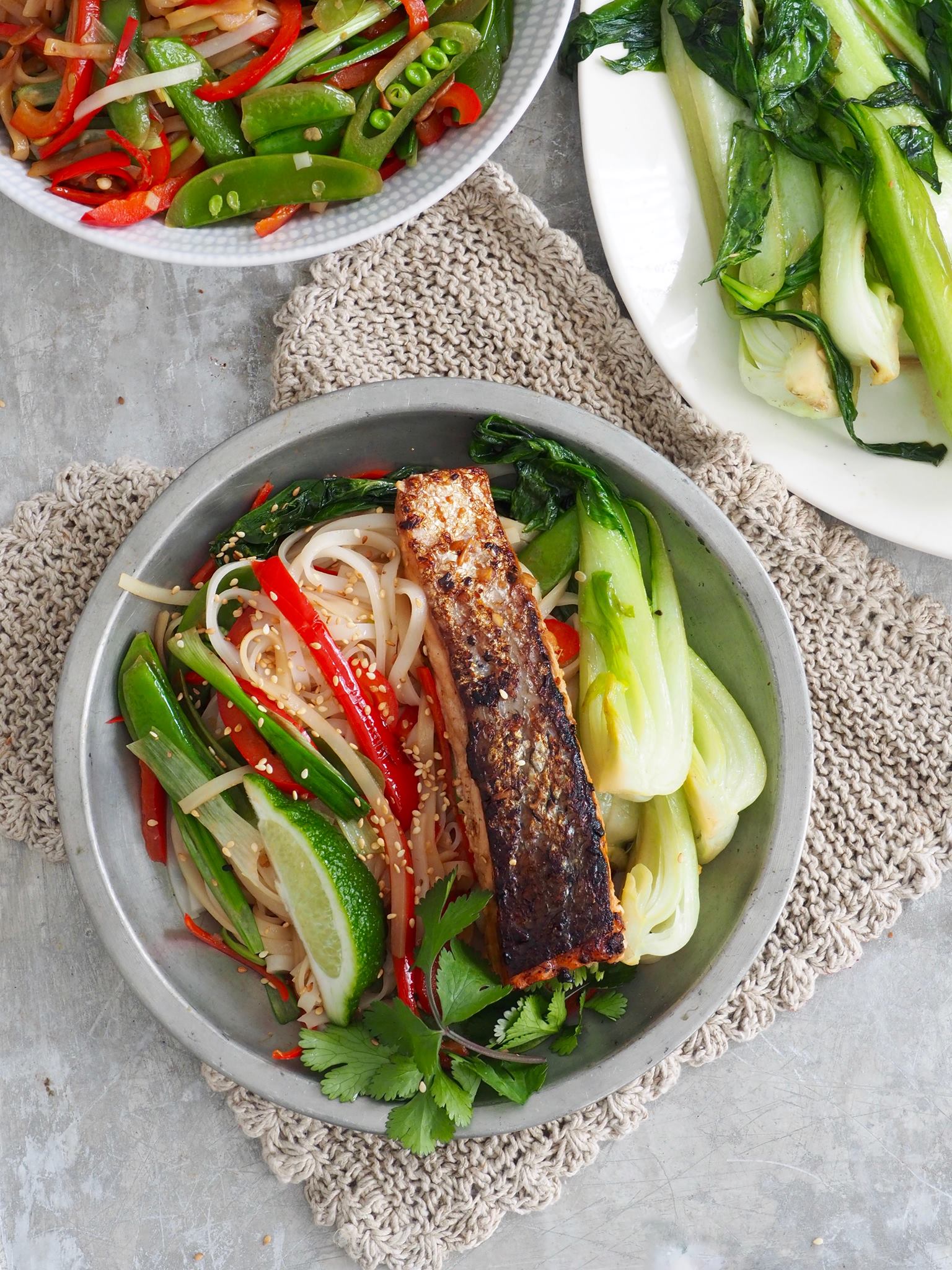 Asiatisk laks med nudler - Mat Pa Bordet