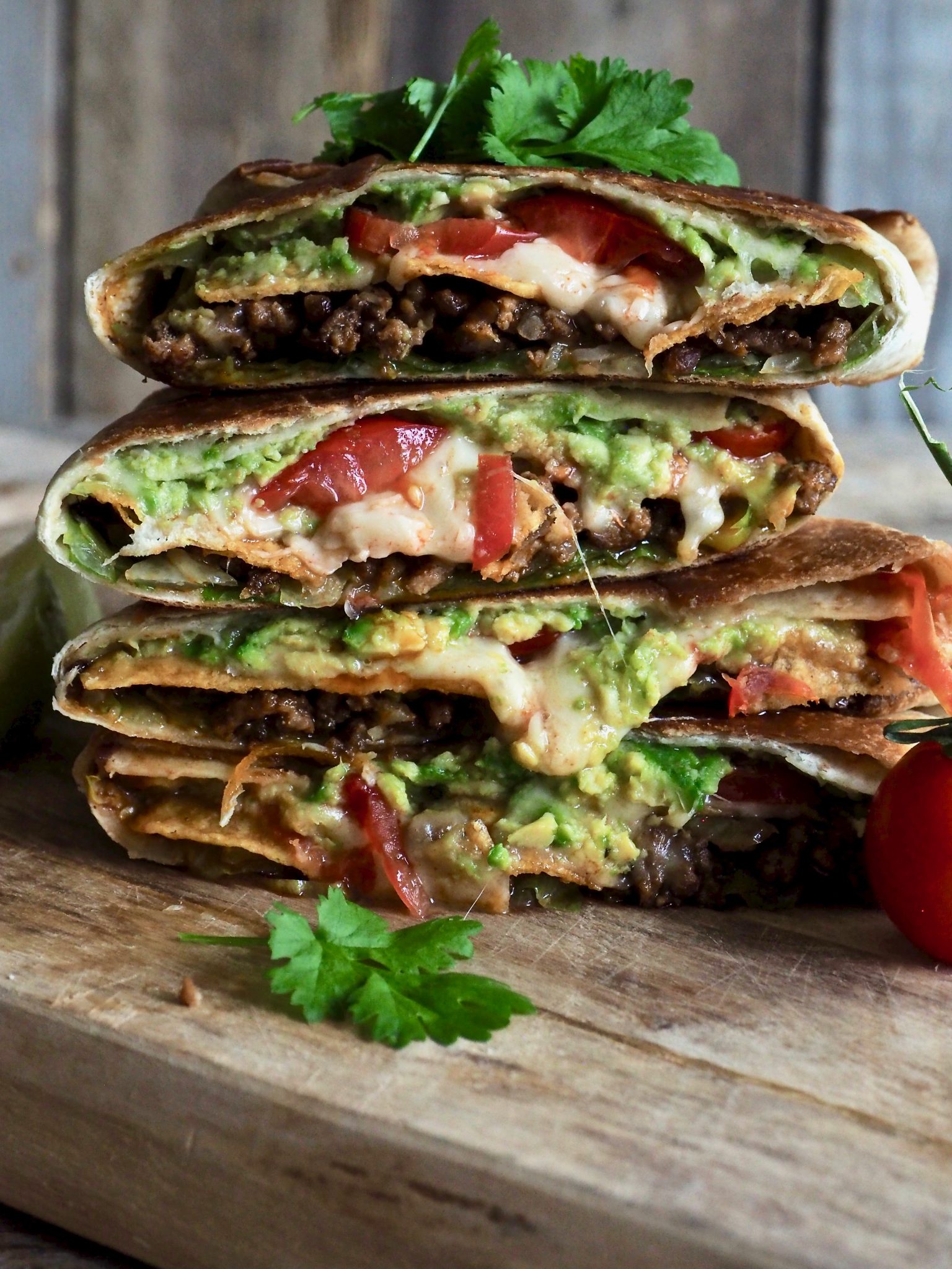 Knasende gode tex-mex wraps (crunch wraps) - Mat på Bordet