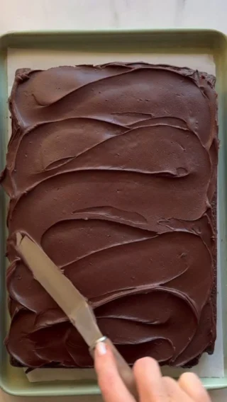 Enkel rabarbrakake - en skikkelig god kake! - Mat På Bordet